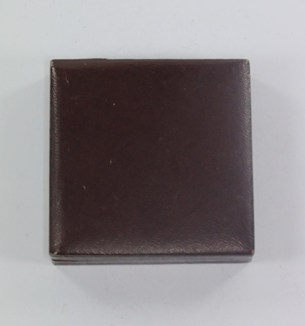 Etui für ein Verwundetenabzeichen in Silber, Hauptmünzamt Wien III.