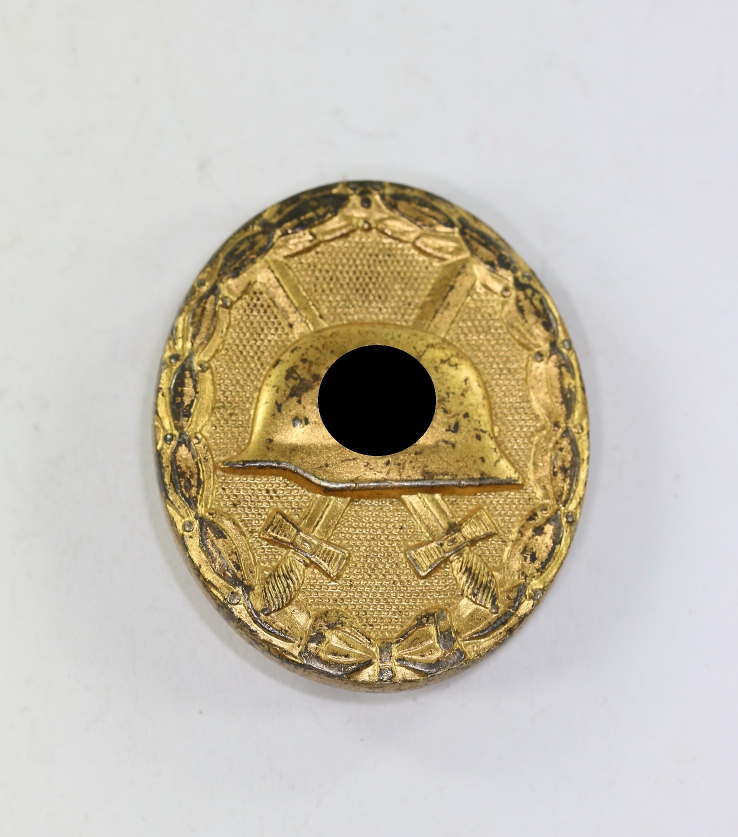 Verwundetenabzeichen in Gold, Friedrich Orth