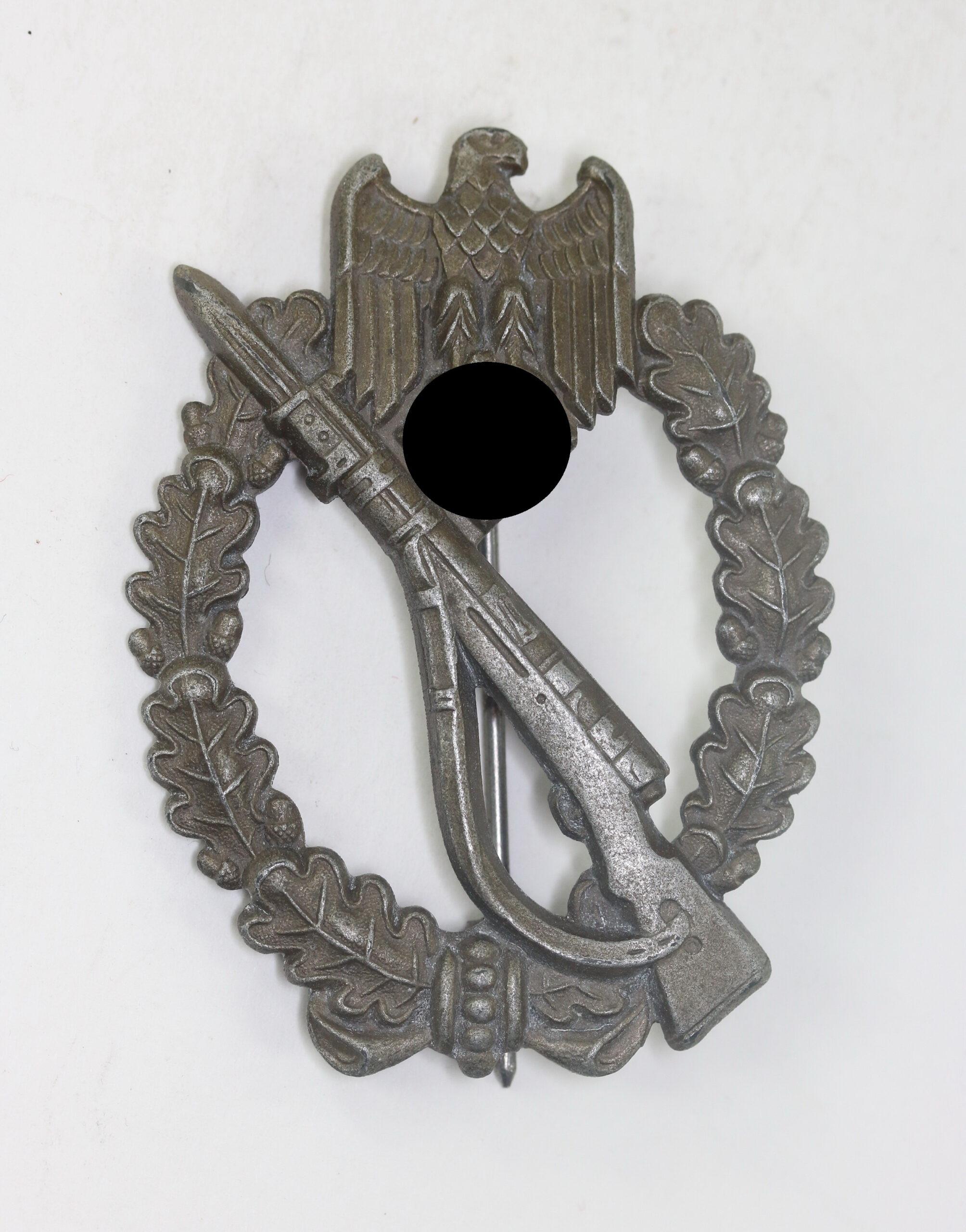 Infantry Assault Badge in Silver, Friedrich Linden, Lüdenscheid (FLL)