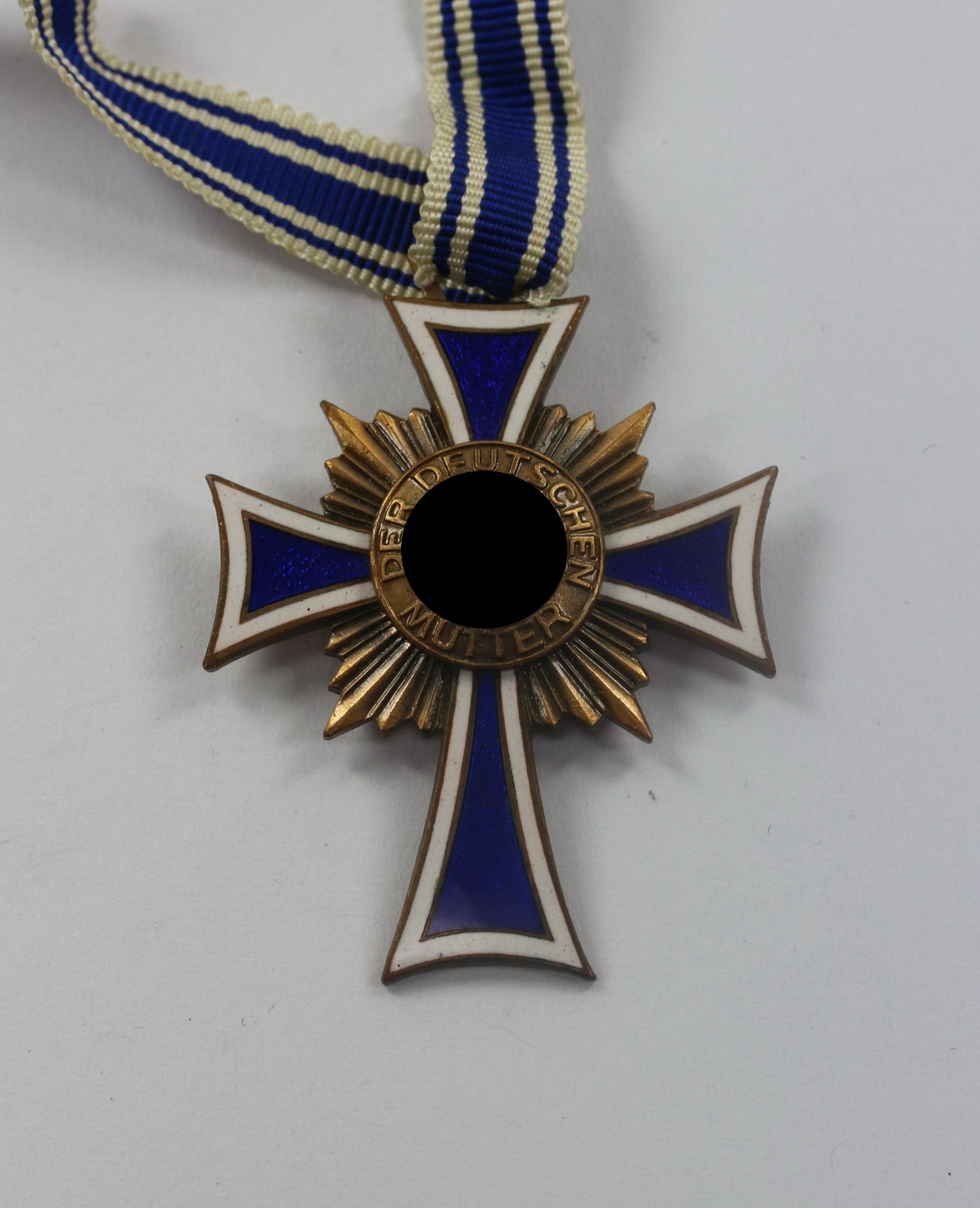 Mother's Cross in Bronze, December 16, 1938 Adolf Hitler