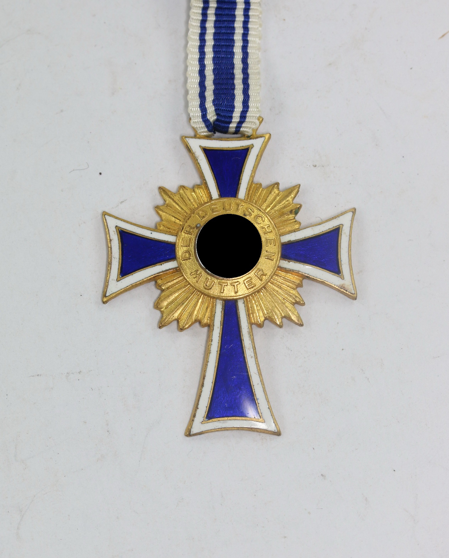 Mother's Cross in Gold, 16 December 1938 - To the German Mother